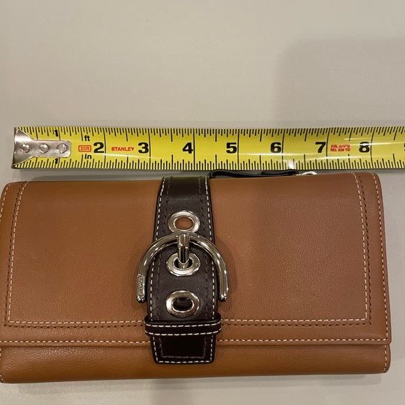 Coach | Bags | Coach Tan Wallet With Chocolate Buckle Snap Closure ...